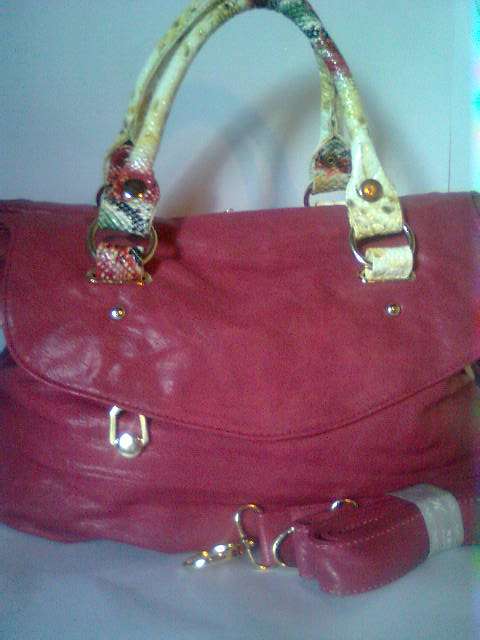 Carteras importadas eco cuero primavera verano en Montevideo - Ropa y ...